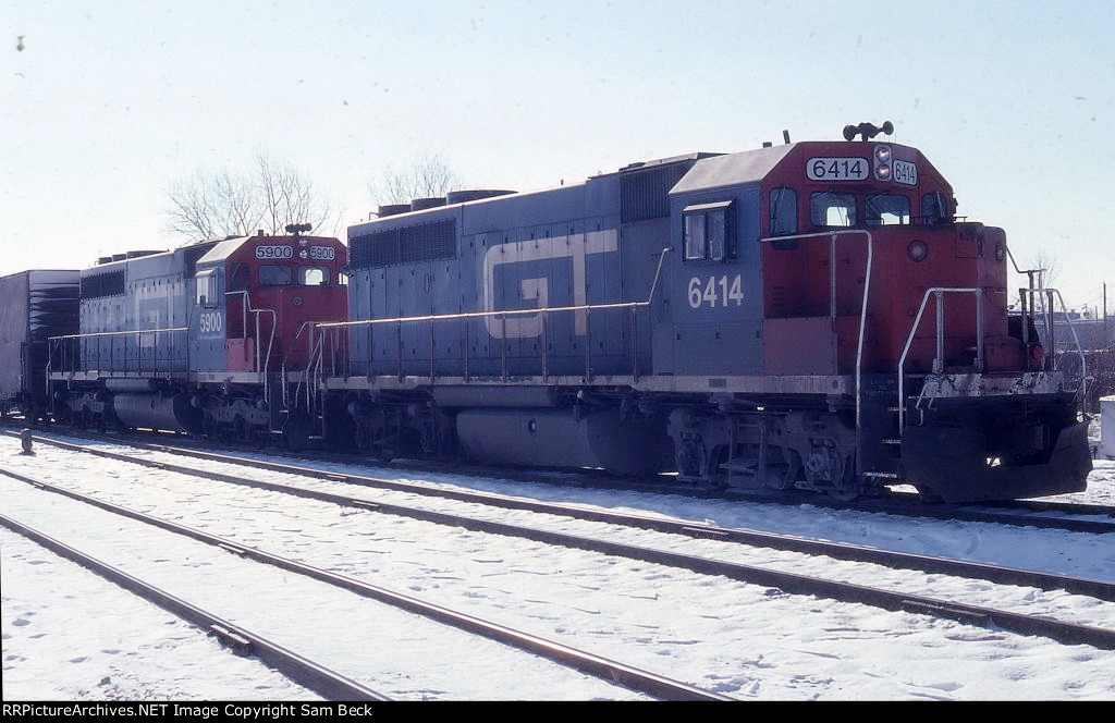GTW 6414 and 5900